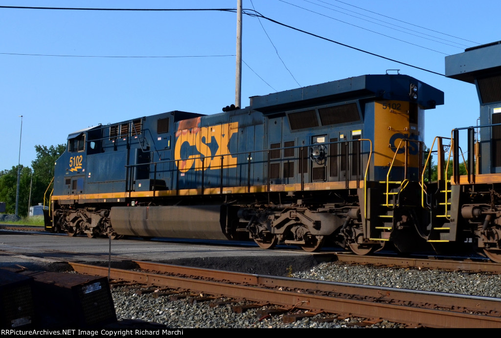 CSX 5102